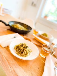 Spaghetti AOP - Aglio, Olio e Peperoncino (Spaghetti di Mezzanotte) ⋆ ...
