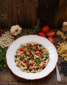 Spaghetti AOP - Aglio, Olio e Peperoncino (Spaghetti di Mezzanotte) ⋆ ...